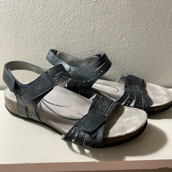 Abeo | Shoes | Abeo Sandals | Poshmark